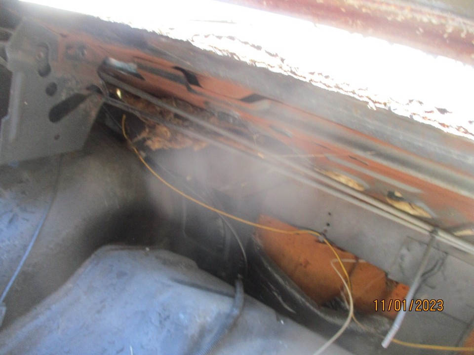 77 78 79 BONNEVILLE CATALINA 2 DOOR TRUNK DECK LID TORSION RODS BARS ...