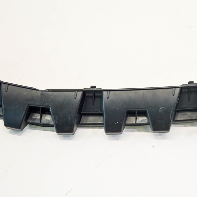 Genuine MERCEDES C W204 AMG Front Bumper Basic Mounting Center ...