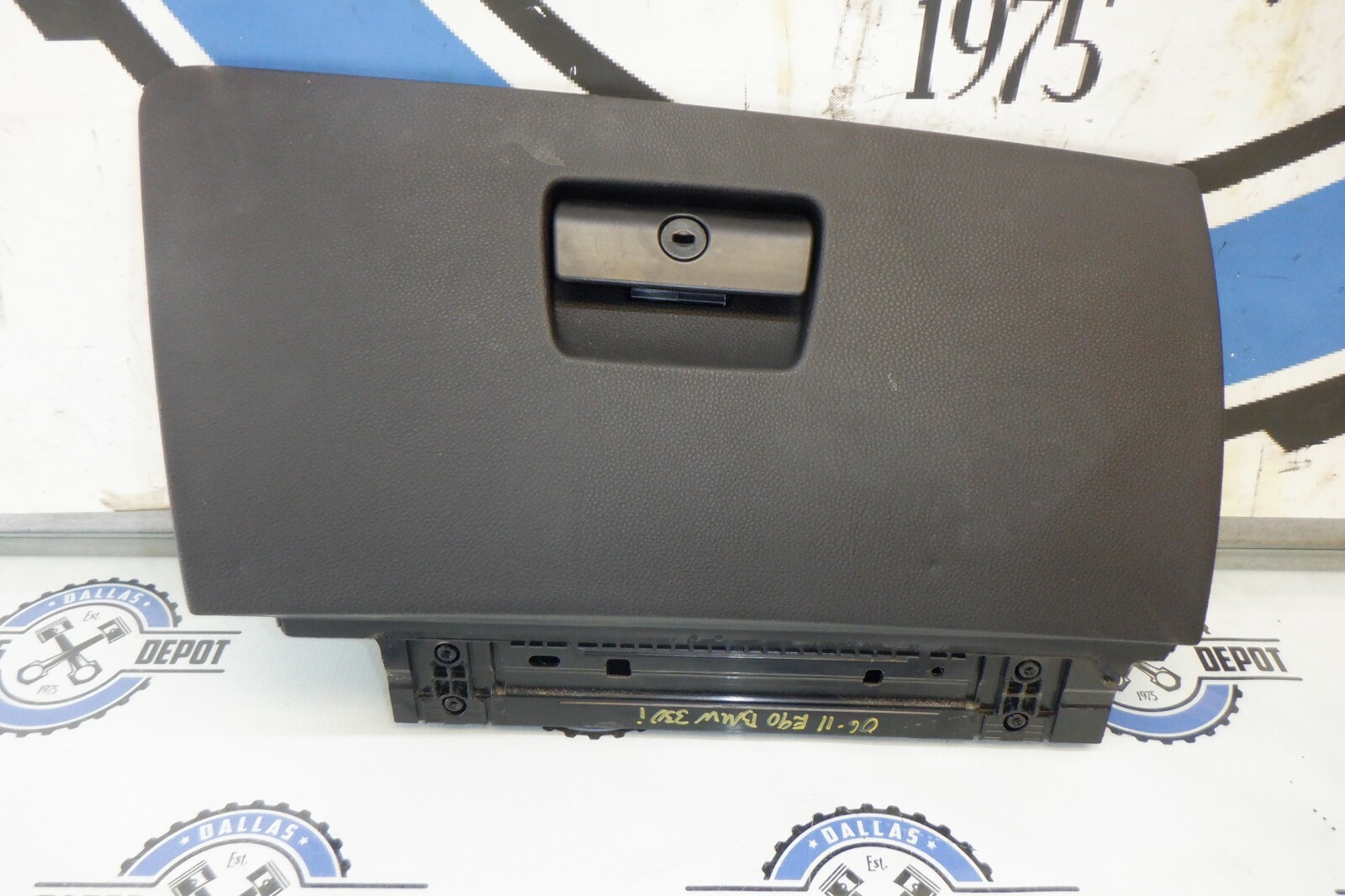 2006-2011 BMW E90 DASH GLOVE BOX DOOR BLACK OEM USED 3456789012 | eBay