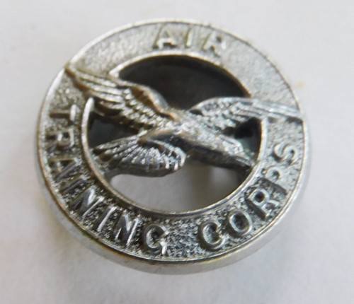 WWII BRITISH RAF AIR TRAINING CORPS LAPEL PIN | eBay