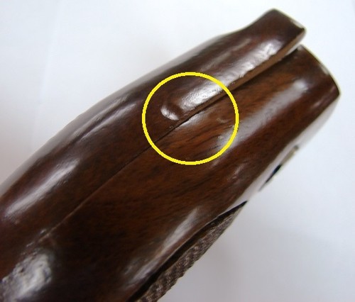 Sile Walnut Combat Grips fitted to Rossi R352, R461, R462 1980s Banana ...