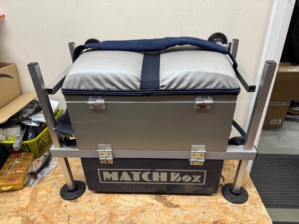 MATCH COARSE FISHING TACKLE - MATCHBOX CANAL STYLE SEAT BOX, 5 DRAW ...