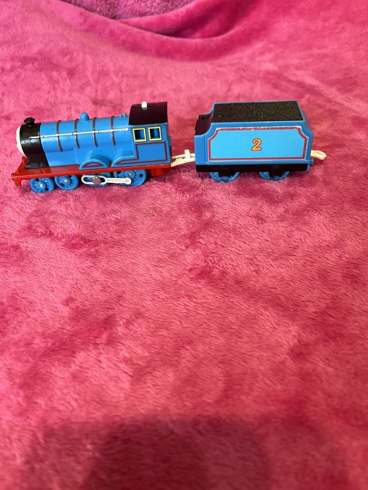 Thomas the Tank Engine & Friends Tomy Trackmaster Motorised Edward ...