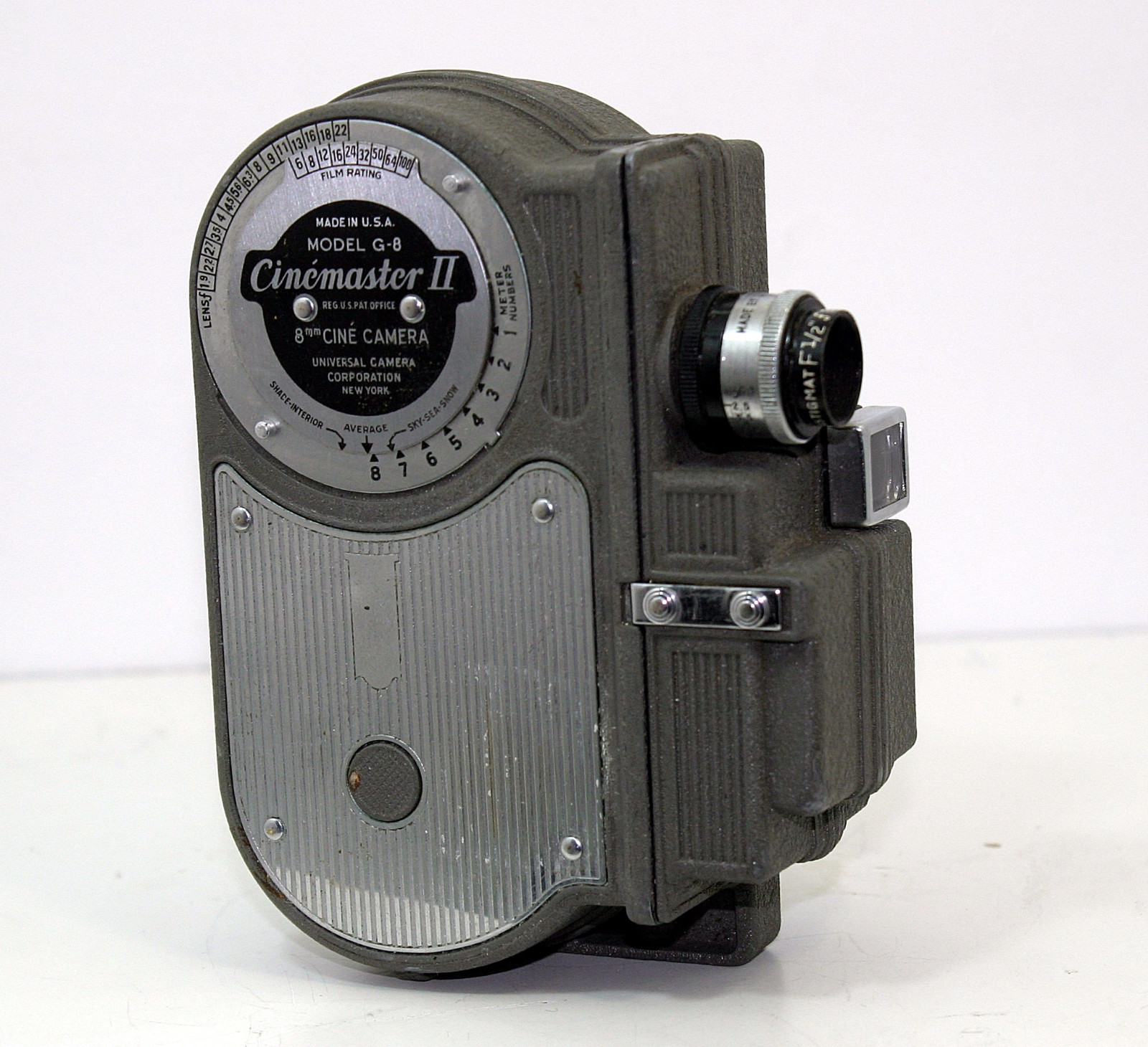 Vtg. Collectors Cinemaster II G-8 Double 8mm Cine Camera Universal ...