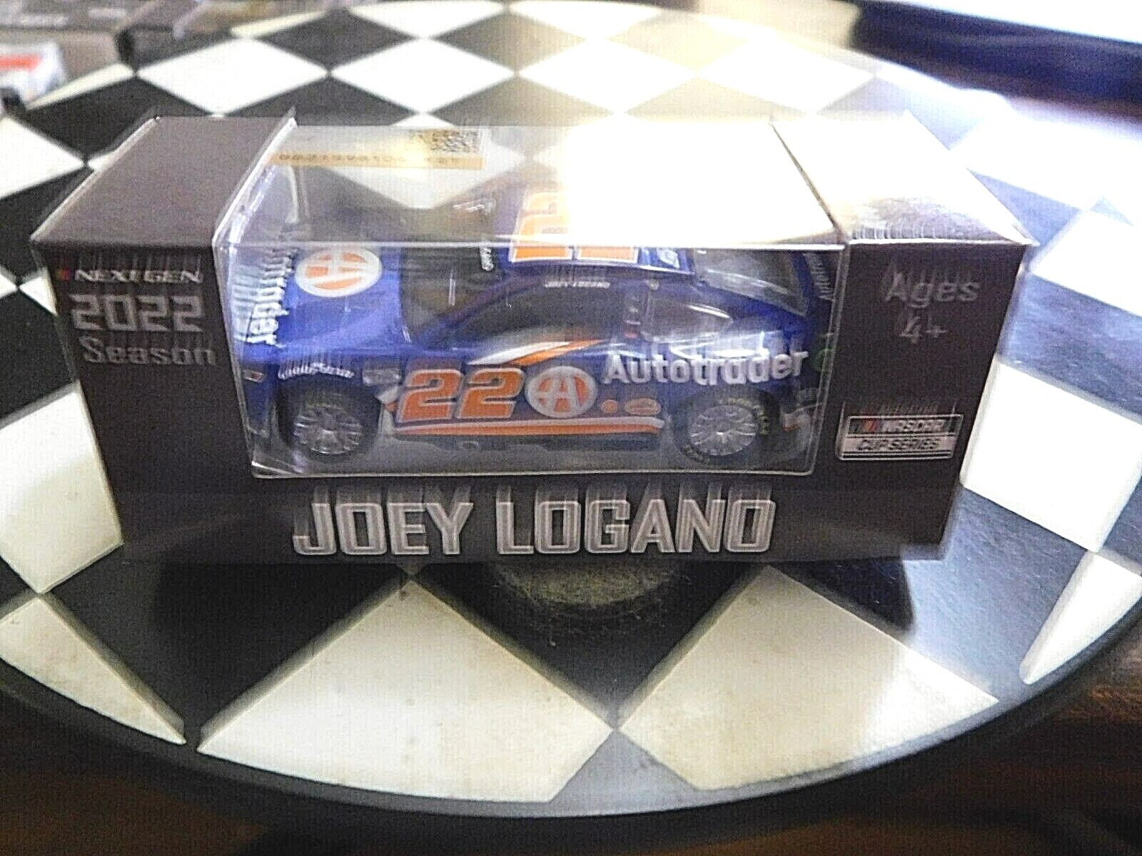 IC16 ACTION 2022 1/64 JOEY LOGANO AUTO TRADER MUSTANG | eBay