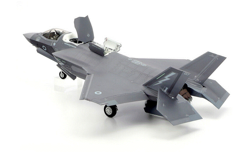 TAMIYA 61125 1/48 F-35B LIGHTNING II with UK Lightning Force Decals ...