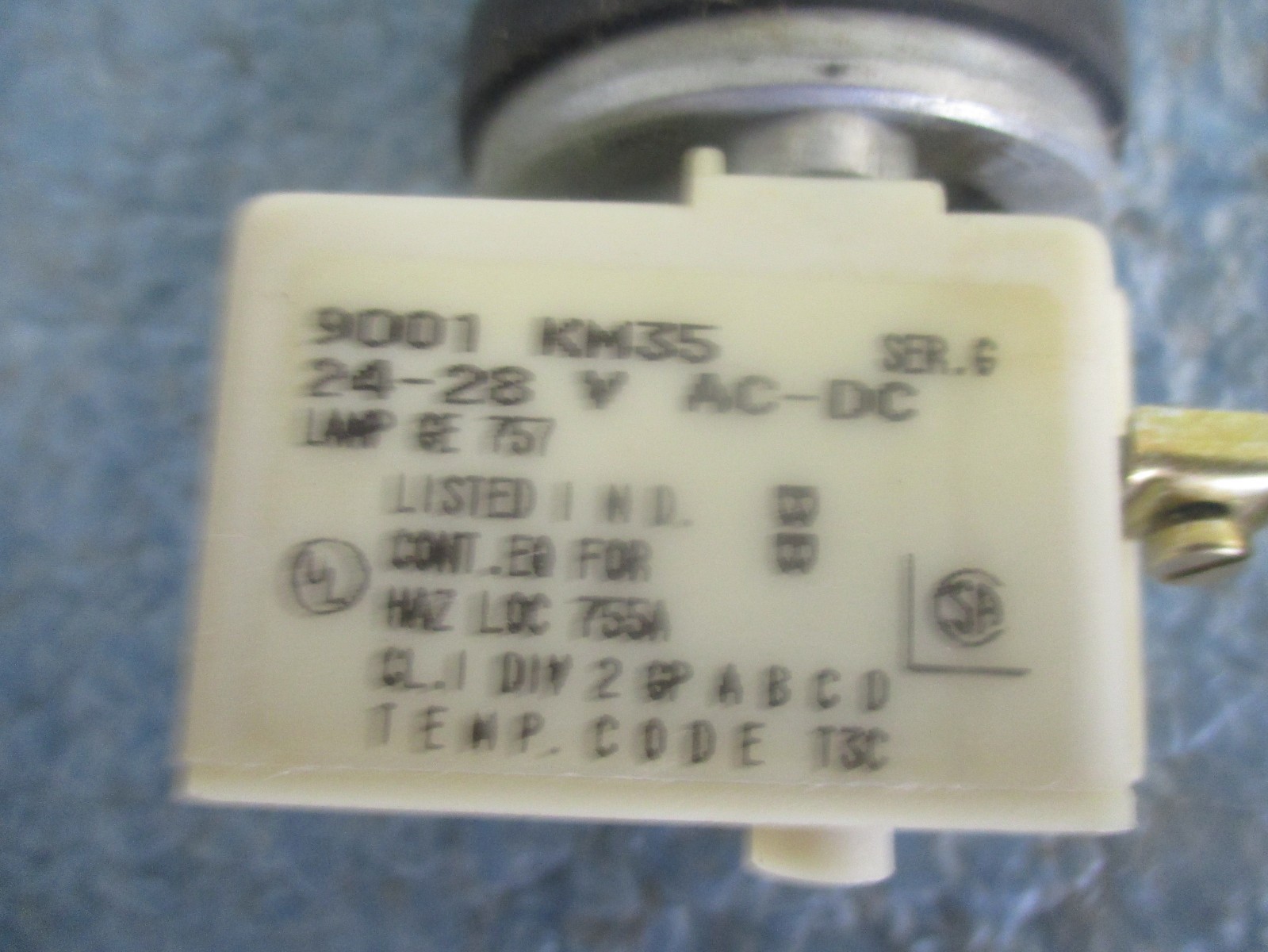 Square+D+Push-pull+Button+White+KM35+9001+Series for sale online | eBay