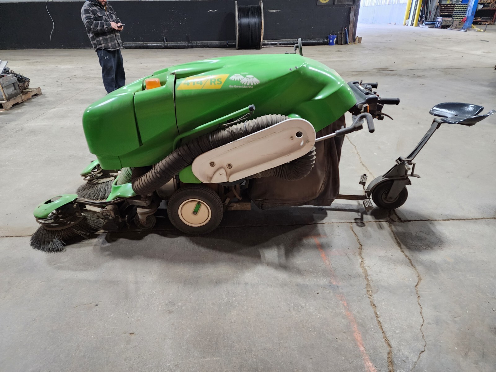 Green Machine Applied 414RS Ride On Air Sweeper Vac | eBay
