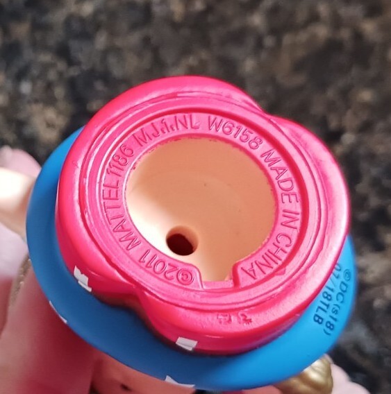 Wonderwoman and Superman Little People Fisher-Price DC Superhero ...