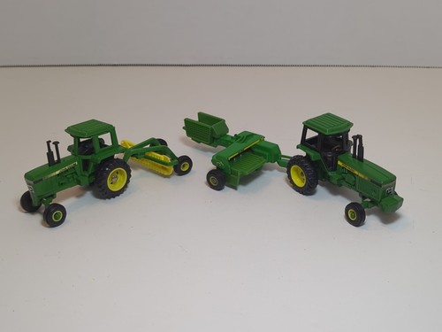 ERTL 1/64 JOHN DEERE 4440 4450 Tractors 338 Square Baler Rake Farm Near ...