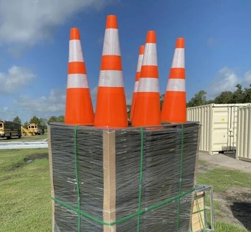 25 pack of 28" Tall Reflective Traffic Cones, Black Base | eBay