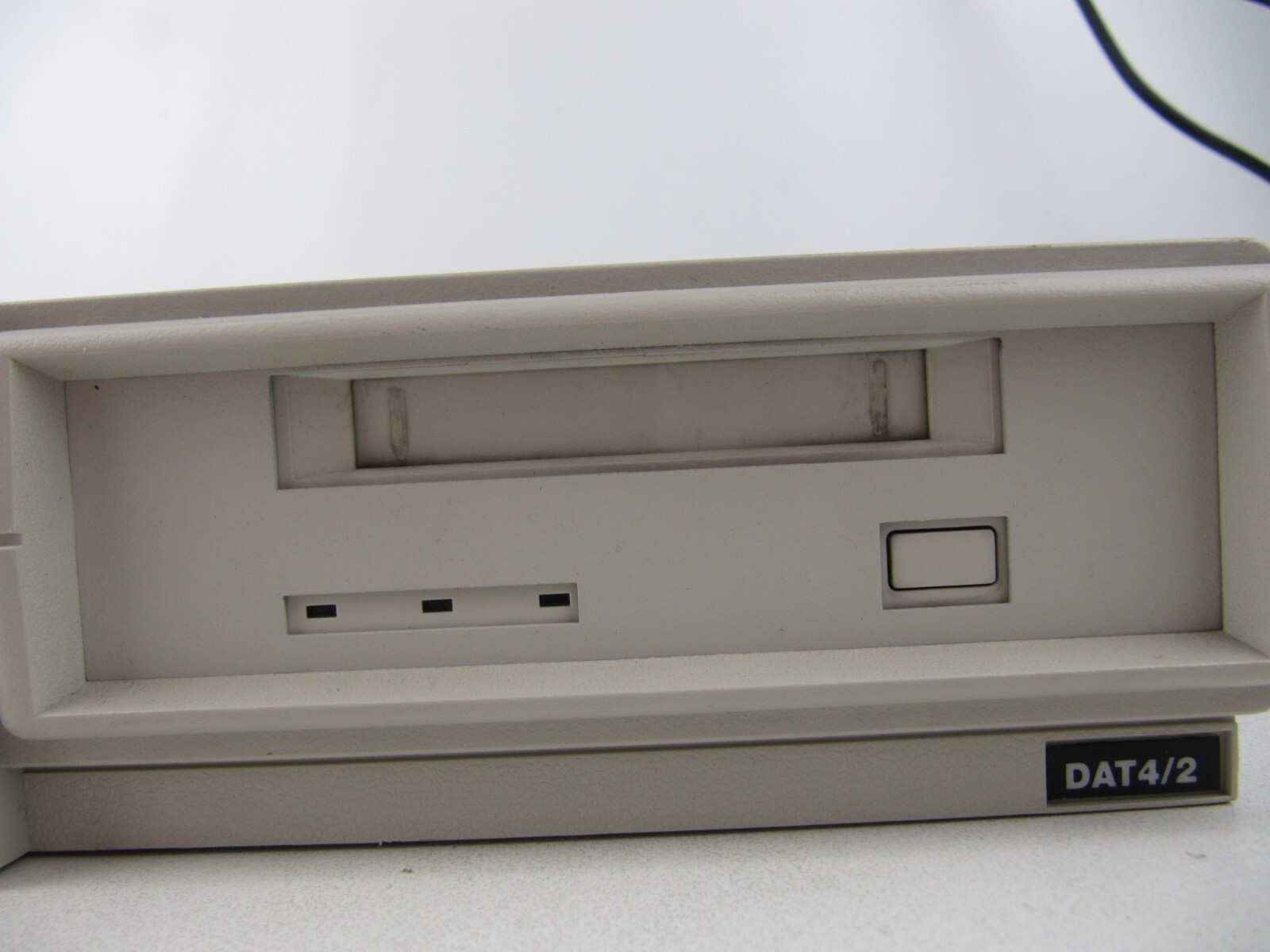 DYNATEK EXTERNAL SCSI TAPE DRIVE DAT4 DAT2 | eBay Australia