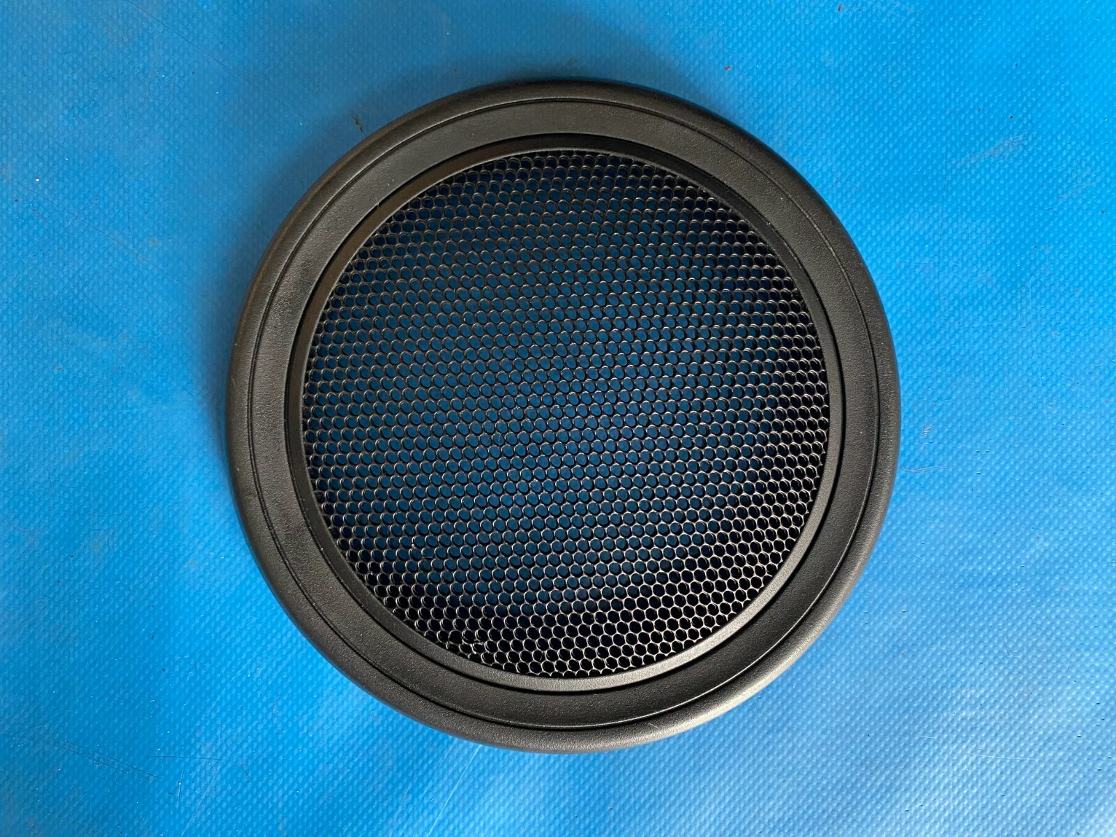 BMW Mini One/Cooper/S Lower Door Speaker Cover (Part #: 51412753066 ...