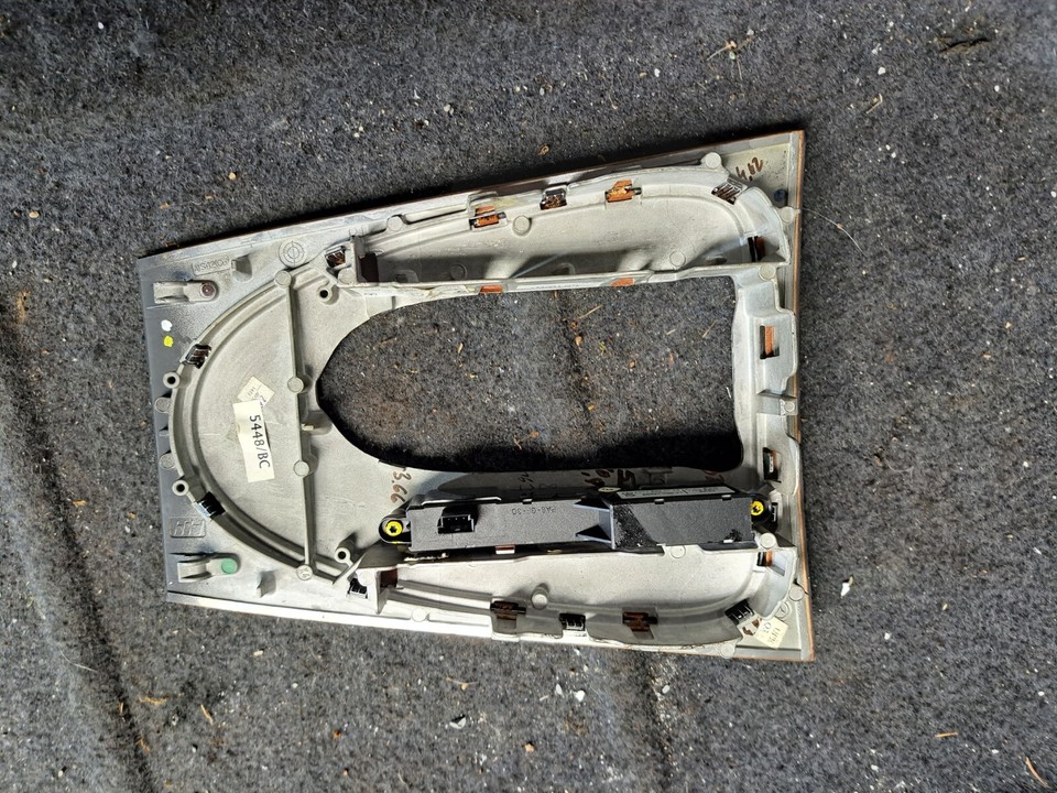 E4* Mercedes Benz W211 Schaltkulisse Abdeckung Automatik A 2116800936 ...