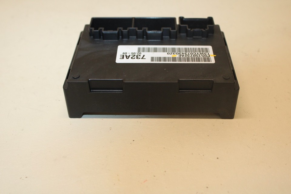 14-15 JEEP GRAND CHEROKEE DURANGO TRANSFER CASE CONTROL MODULE ...