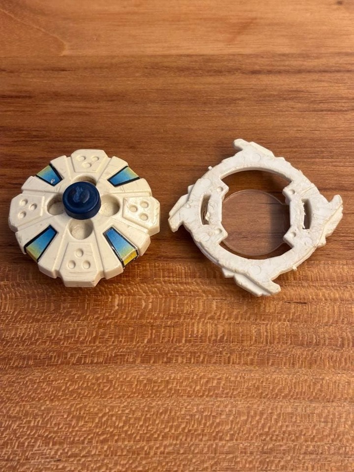 Bakuten Shoot Beyblade Dragoon Grip Attacker, Used, Toy Sports Game | eBay