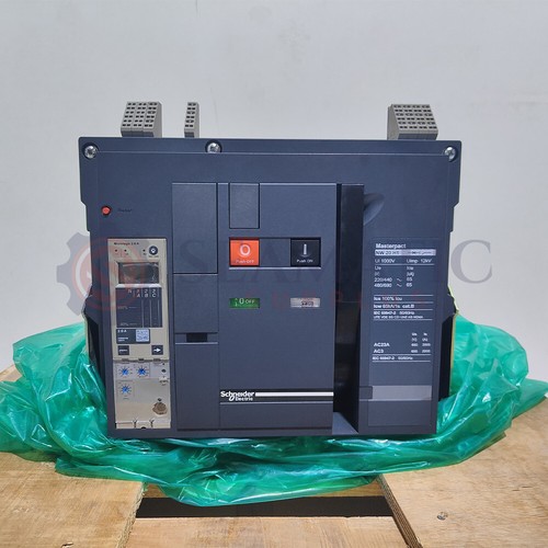 New Schneider Electric NW20H1 Air Circuit Breaker 2000A 3P, Fixed Type ...