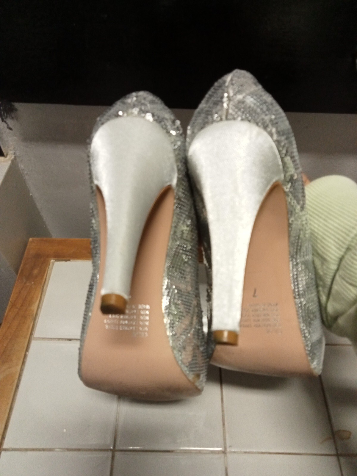 Betts Women's Silver Sequence Dazzling Heels ShoeSize 7 | eBay