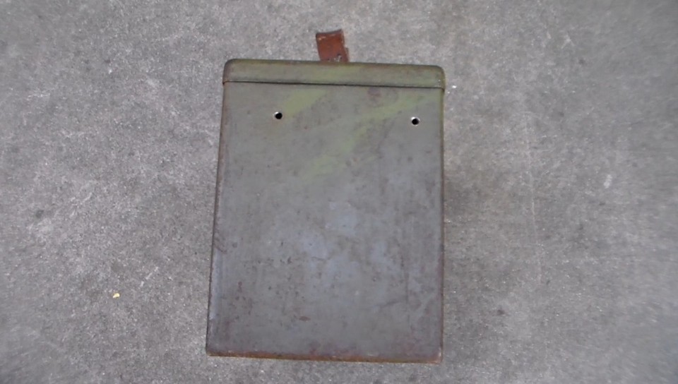 US Military Old WW2 EMPTY Metal Cal 50 M.G. Ammunition Box Chest M17 ...