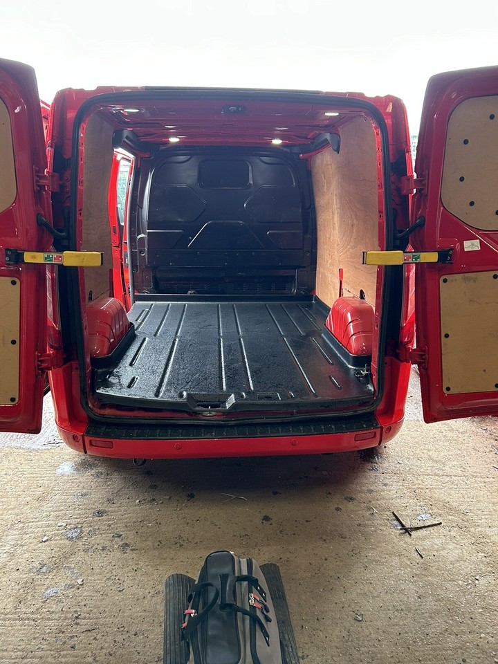 Ford Transit Custom SWB 2012-2022 Load Liner BK21-V114K21-BE | eBay UK