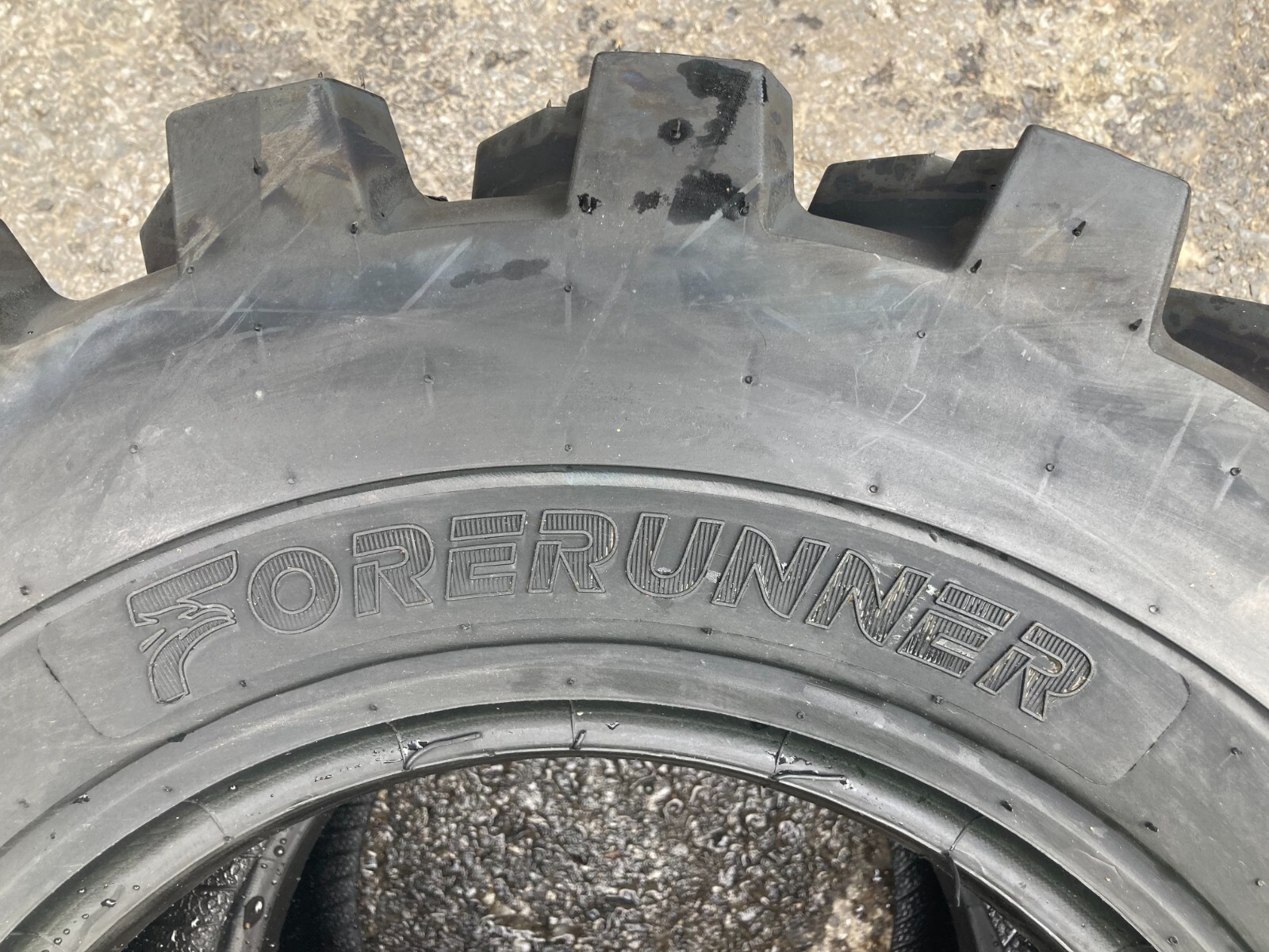 4-12-16.5 SKS-9 Skid Steer Tires for Bobcat & more-12X16.5-14PLY ...