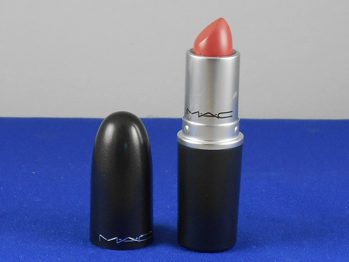 Mac Lipstick Cosmo