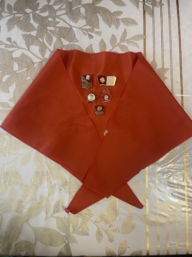 VTG Soviet Military PIONEER RED TIE + 5 Badges Pins Lenin Communism ...