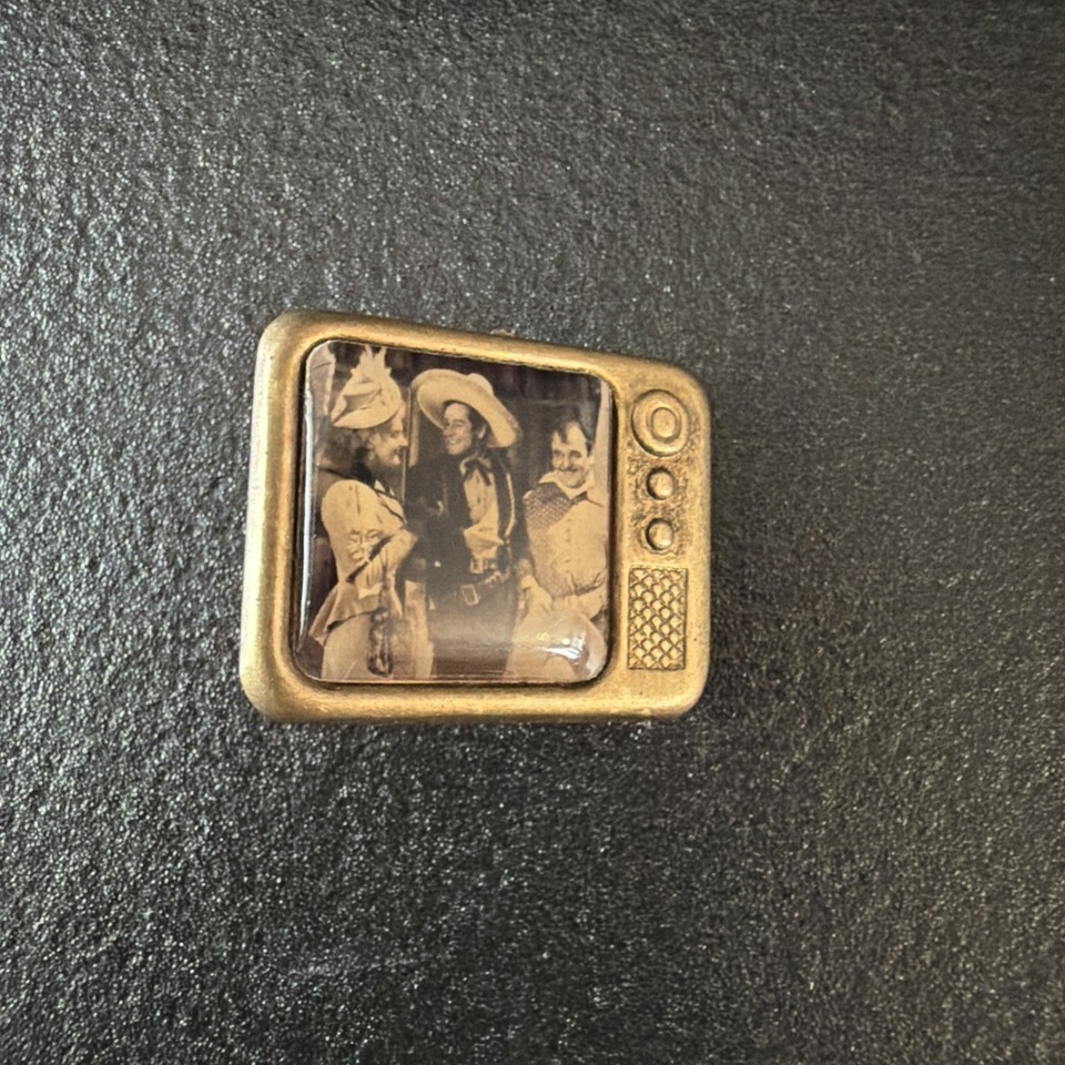 Lot of 5 Vintage Television Scene Collectible Pins TV Set Design ...