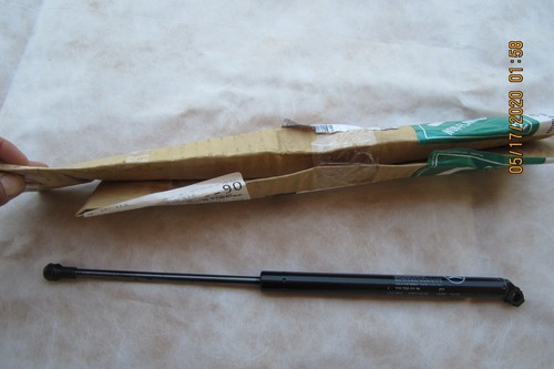 One New Genuine Trunk Lid Lift Support right side 2207500236 for ...