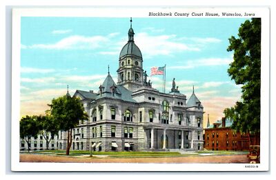 Waterloo, IA Postcard- BLACKHAWK COUNTY COURT HOUSE American Flag | eBay