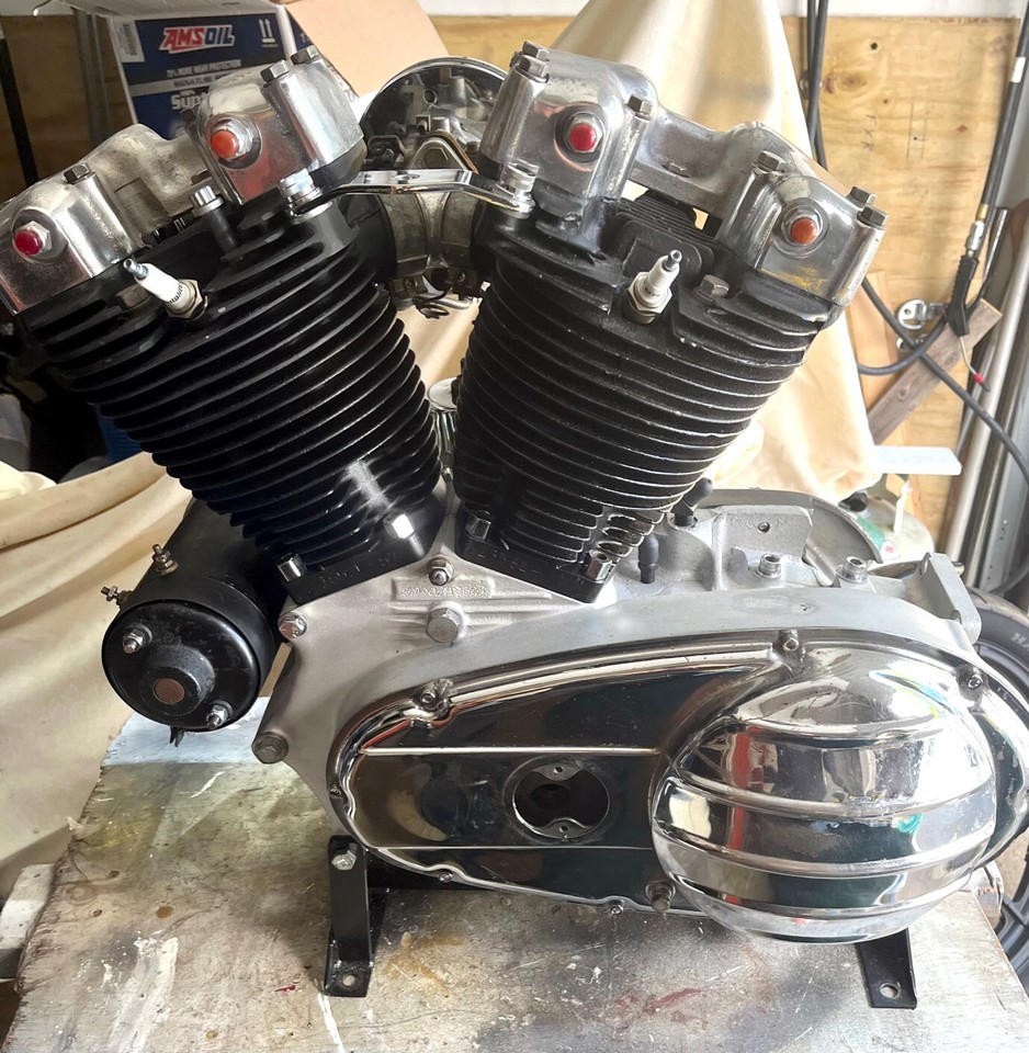 Display 900cc Harley-Davidson Iron Head engine (not running) | eBay
