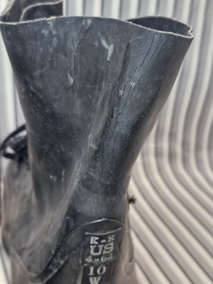 MICKEY MOUSE BUNNY BOOTS KAISER 10 WIDE Black, usually fits size shoe ...