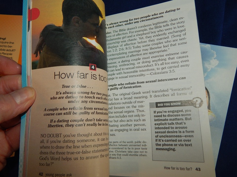 LOT OF 4 -Jehovah's Witnesses Books Watch Tower Tract Society Young ...