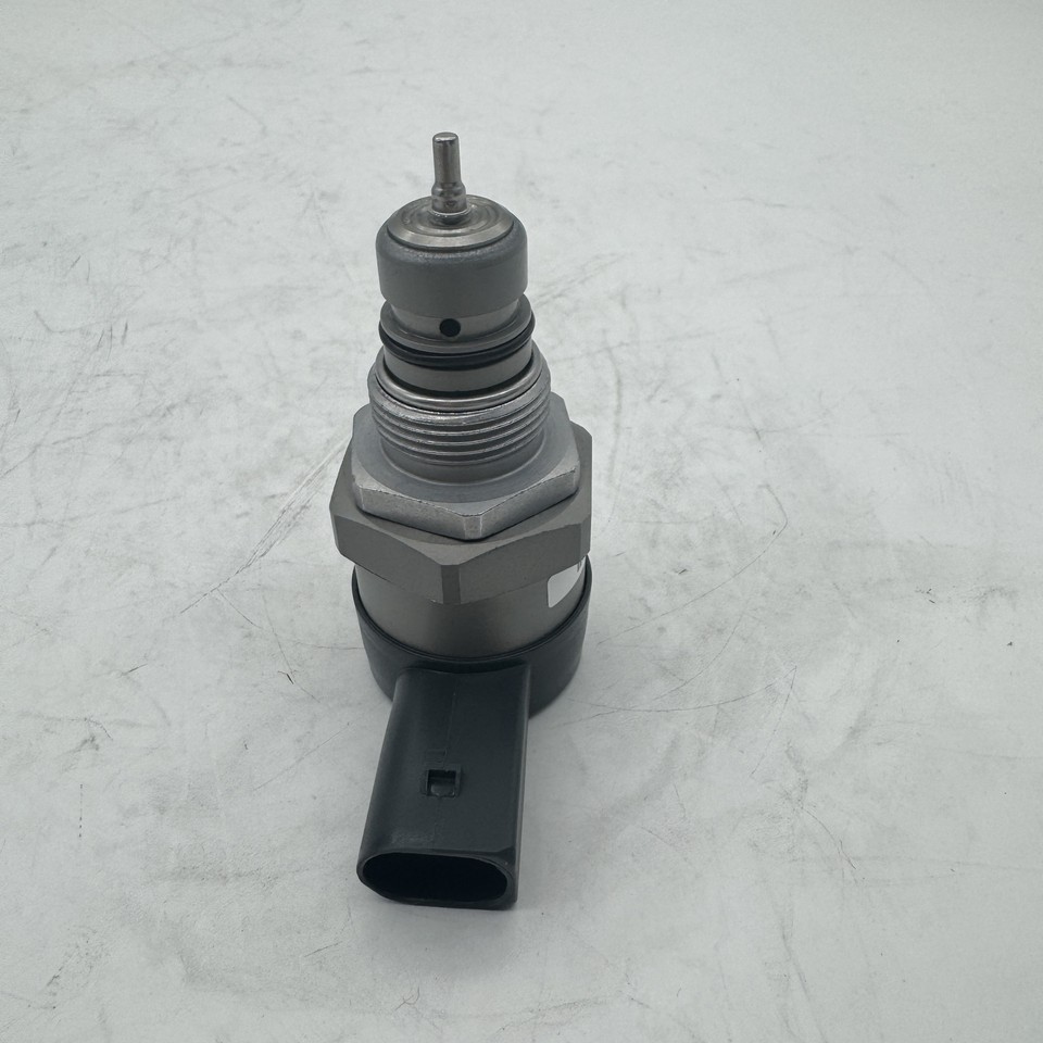Fuel Rail Pressure Relief Valve 057130764AB For Volkswagen For Audi ...