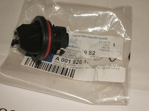 Genuine Mercedes-Benz C-Class E-Class Front Indicator Bulb Holder ...