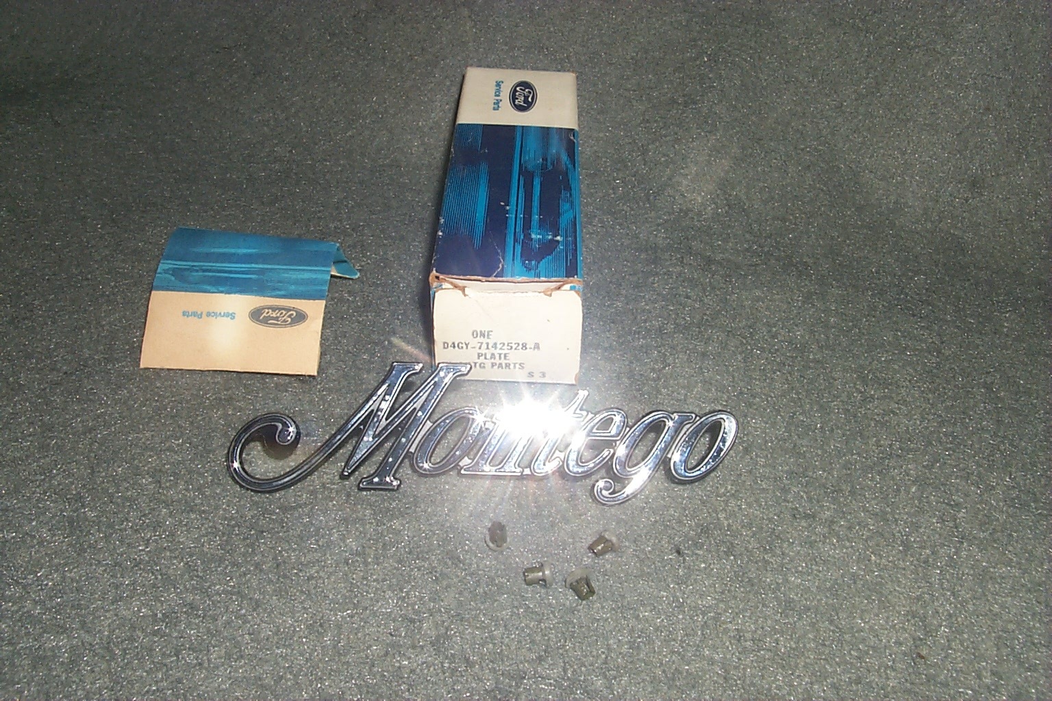 NOS Tail Gate Emblem 1974 1975 1976 Mercury Montego MX Villager Station ...