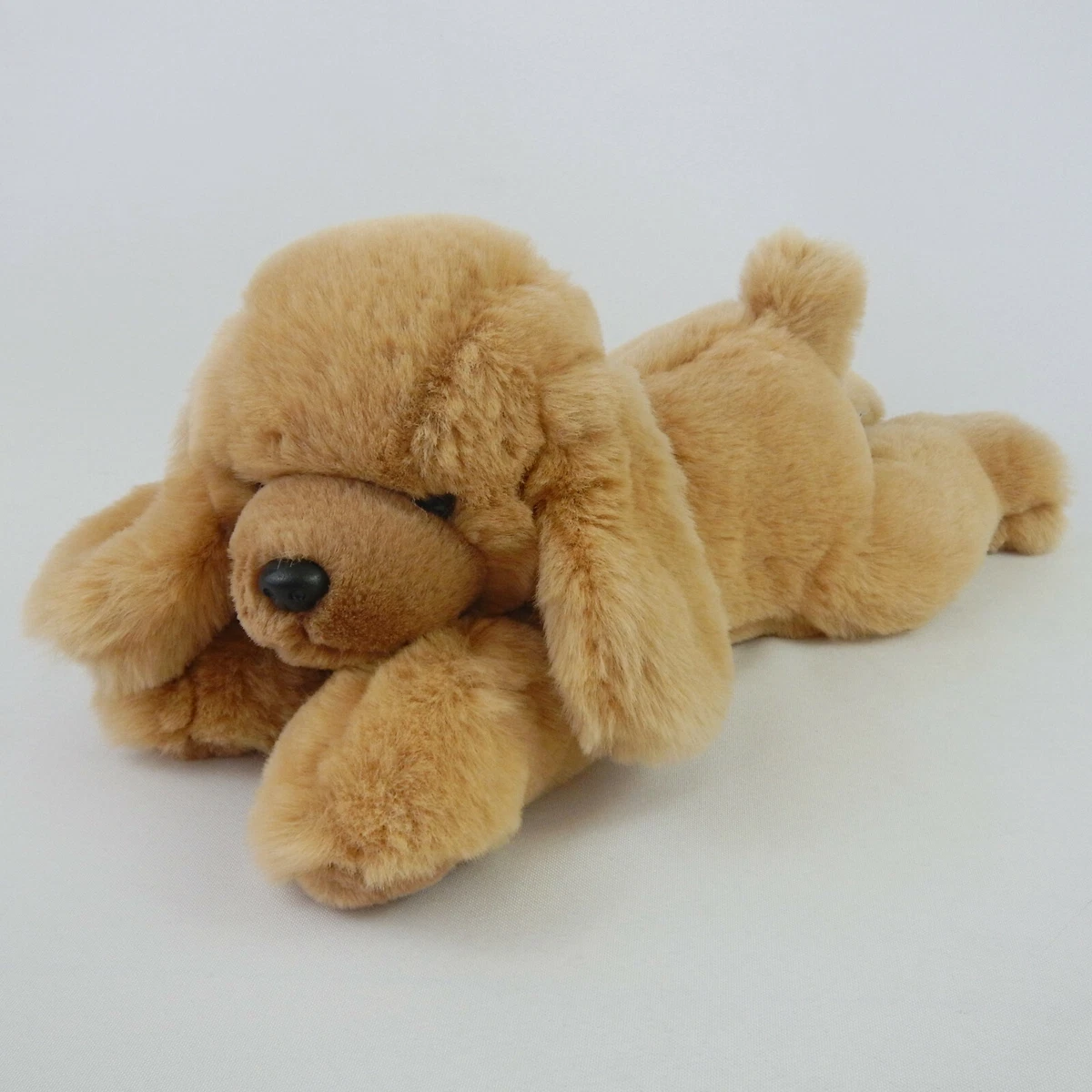Russ Berrie Golden Retriever