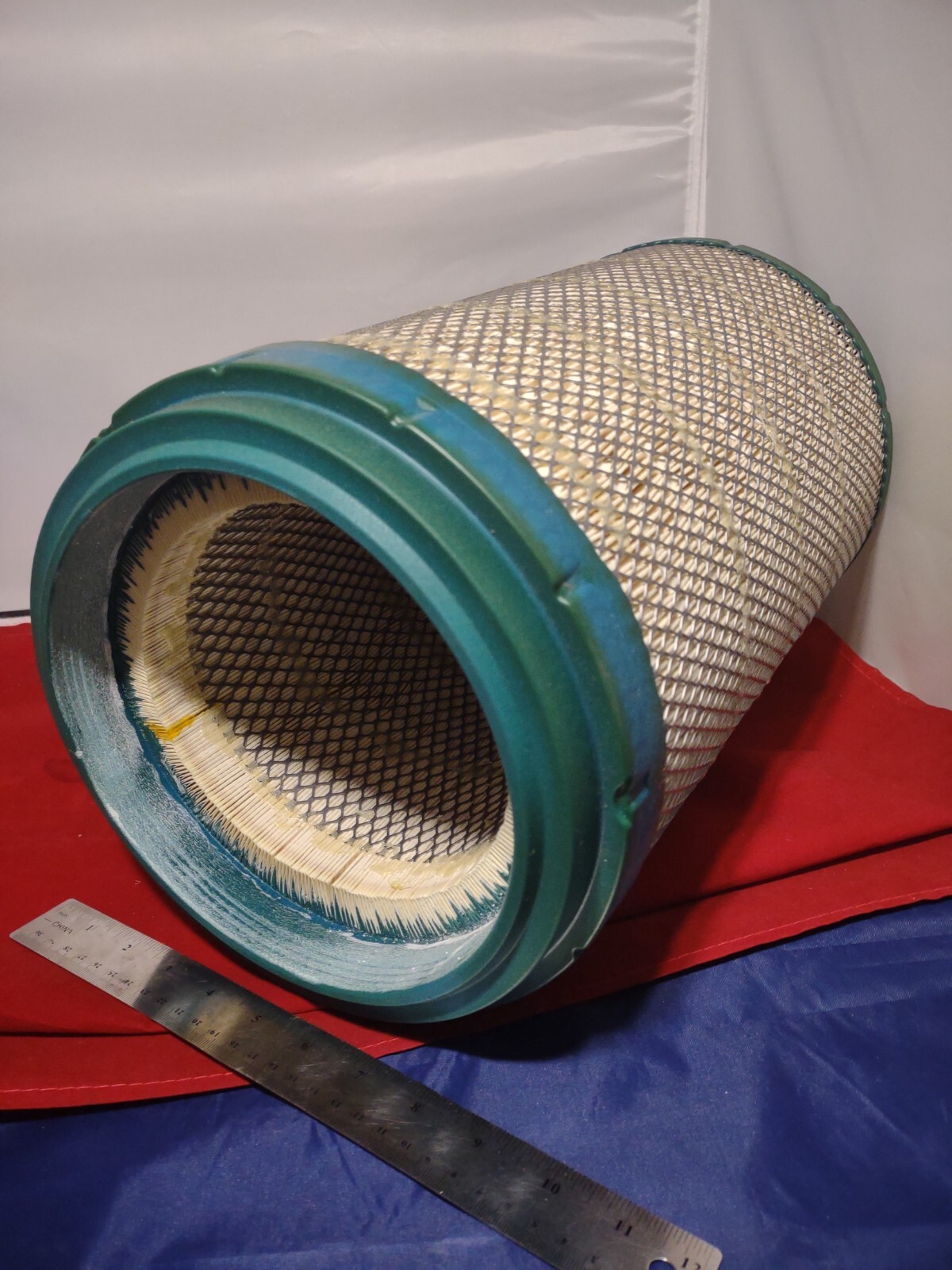 FLEETGUARD AF25707 - Air filter cross reference