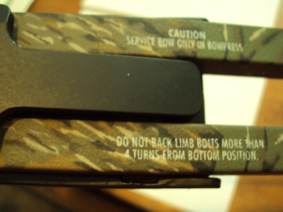 PSE Thunderbolt 4x4 compound bow with extras | eBay