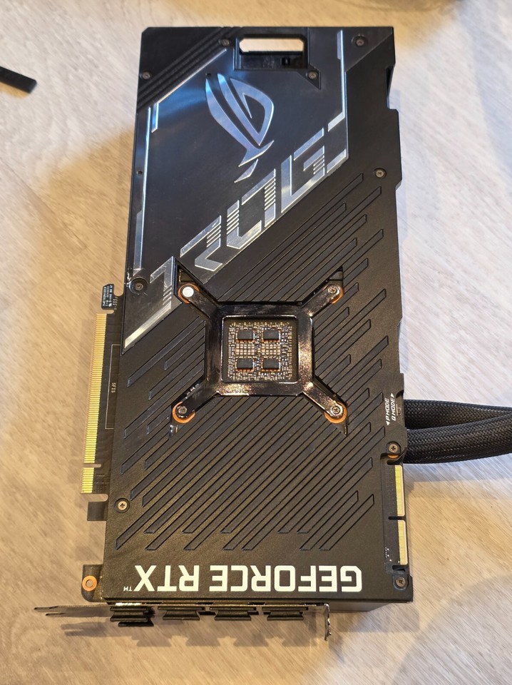 Asus ROG Strix RTX 3090 Ti OC LC 24GB Liquid Cooled Graphics Card GPU ...