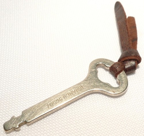 Authentic Vintage SINGER SIMANCO 96507 Key Sewing Machine Bentwood Case ...