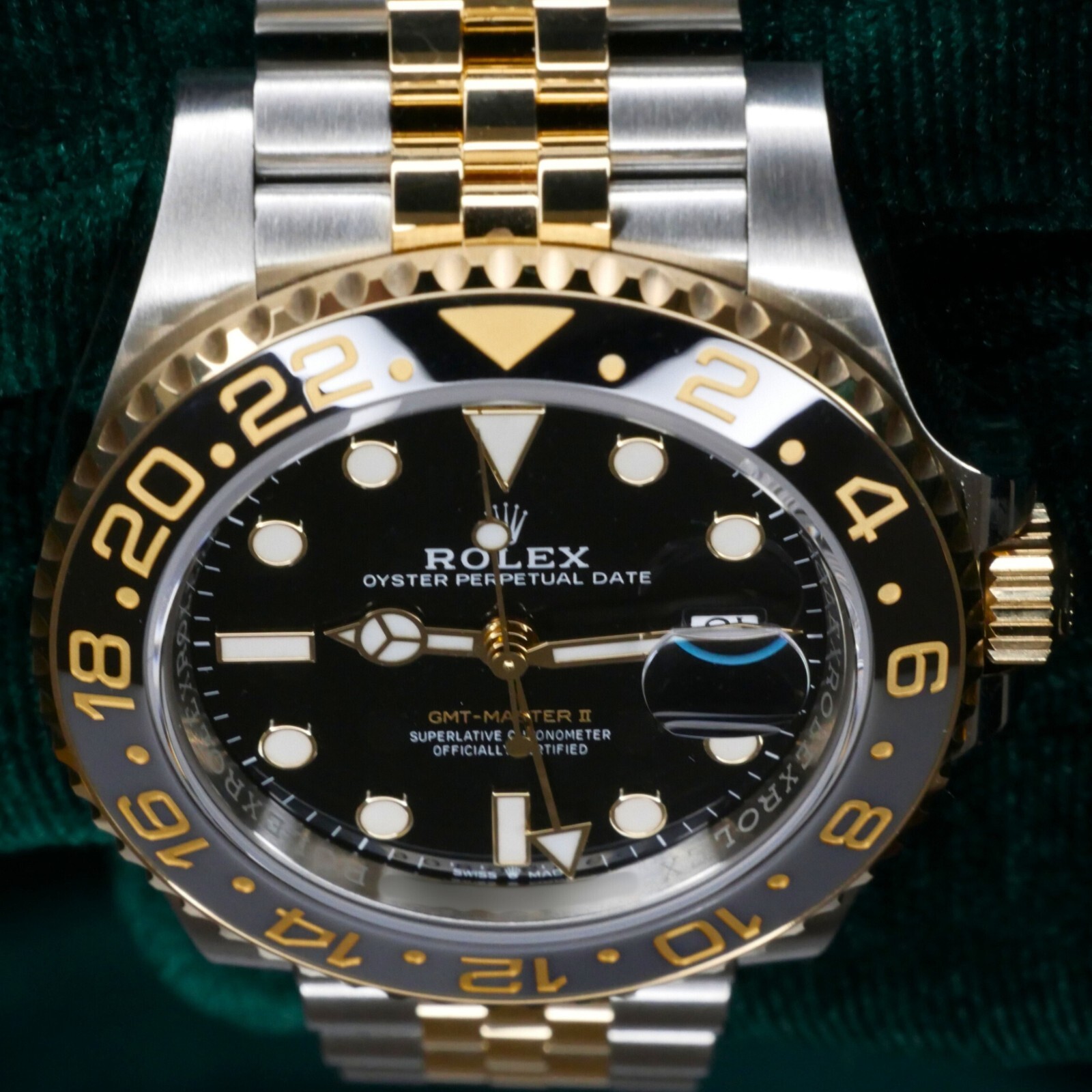 2025 NEW UNWORN Rolex GMT-Master II Bumblebee Two Tone Jubilee Steel ...