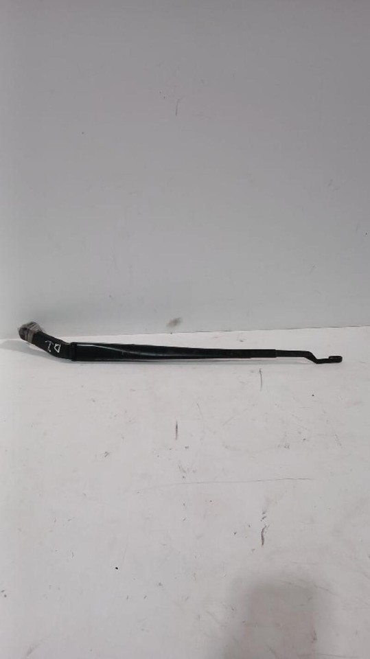 8522102411 156338 wischblatt vorne links TOYOTA COROLLA HATCHBACK ( E21 ...