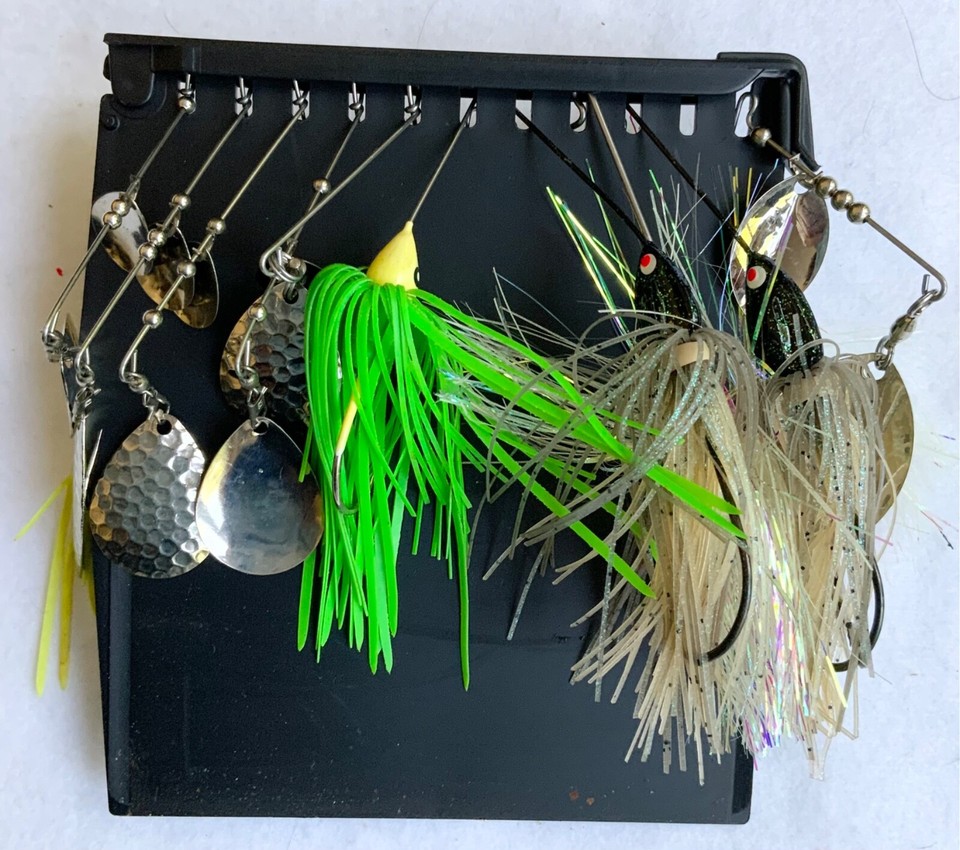 Tackle Box w/ 51 Freshwater Spinnerbait Crankbait Lures - For Those BIG ...