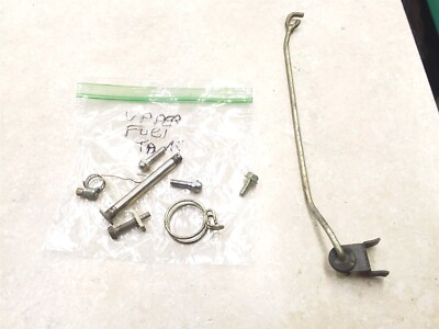Honda V45 MAGNA VF750 Fuel Tank Mount Hardware 1982 1983 PA AP-352 | eBay