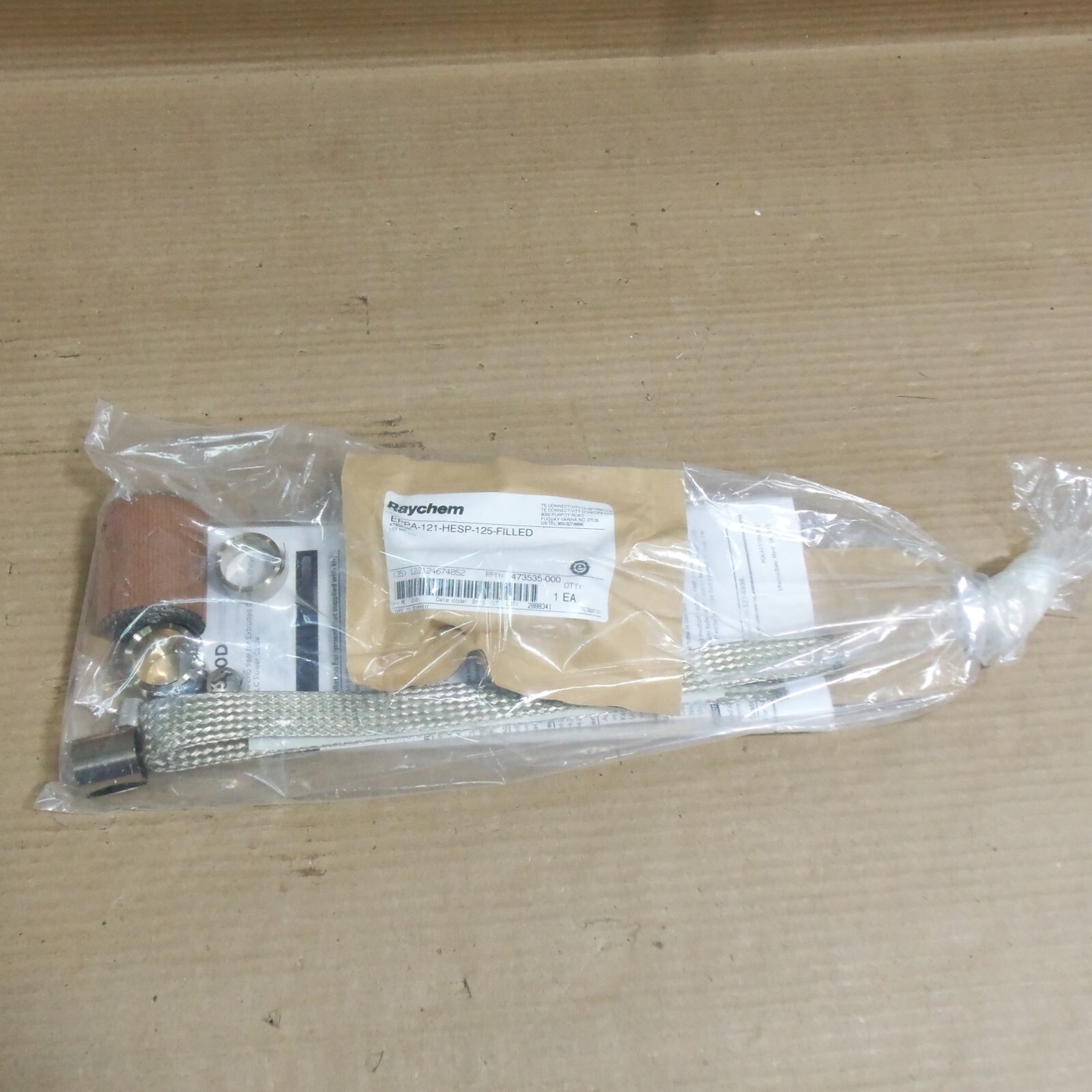 NEW RAYCHEM 893667-000 SPLICE KIT 15KV SINGLE CONDUCTOR LIVE END SEAL ...