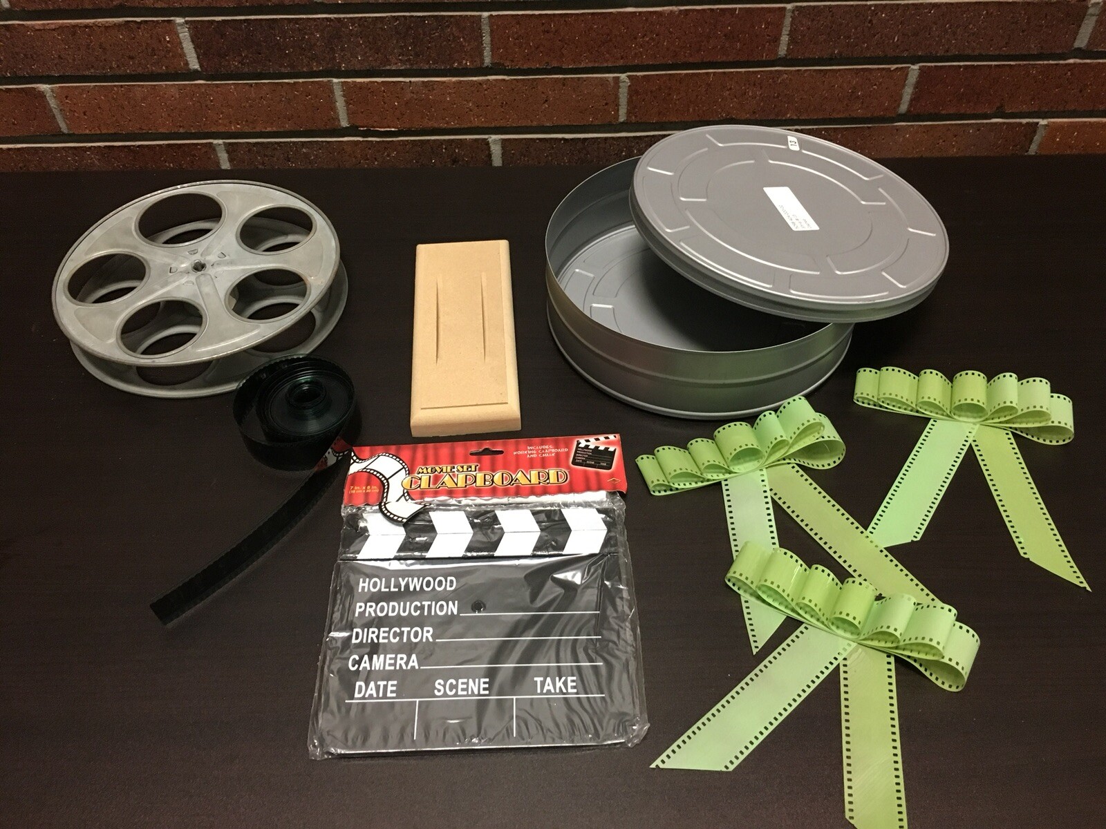 Hollywood Party Set 35mm Film Reel W Stand Bow Clapboard Film Can and ...