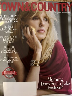 TOWN & COUNTRY Magazine KELLY REILLY (DECEMBER 2024 Issue) YELLOWSTONE ...