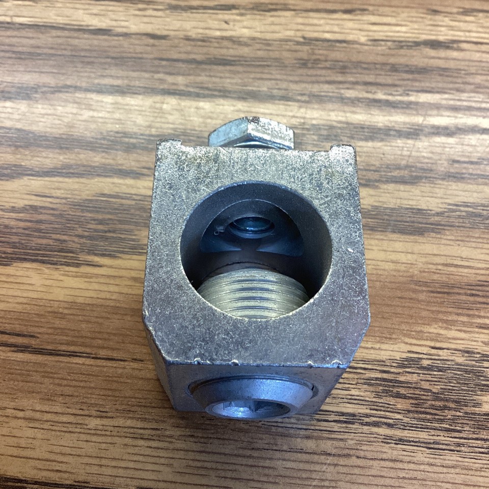 ILSCO D3830 600 MCM 2 AL7CU Mechanical Lug | eBay