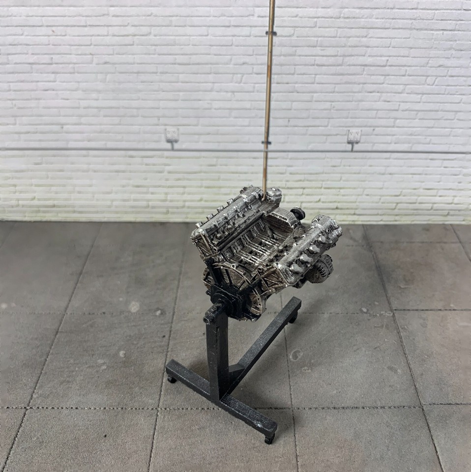 1-24 diorama engine holder - Detailed Model Car Part for G-Scale Garage ...